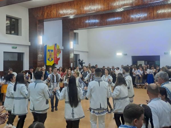 Lerești: „Balul Gospodarilor”